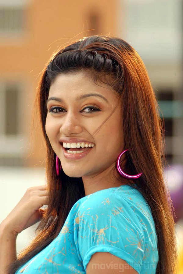 Oviya - JungleKey.in Image #250