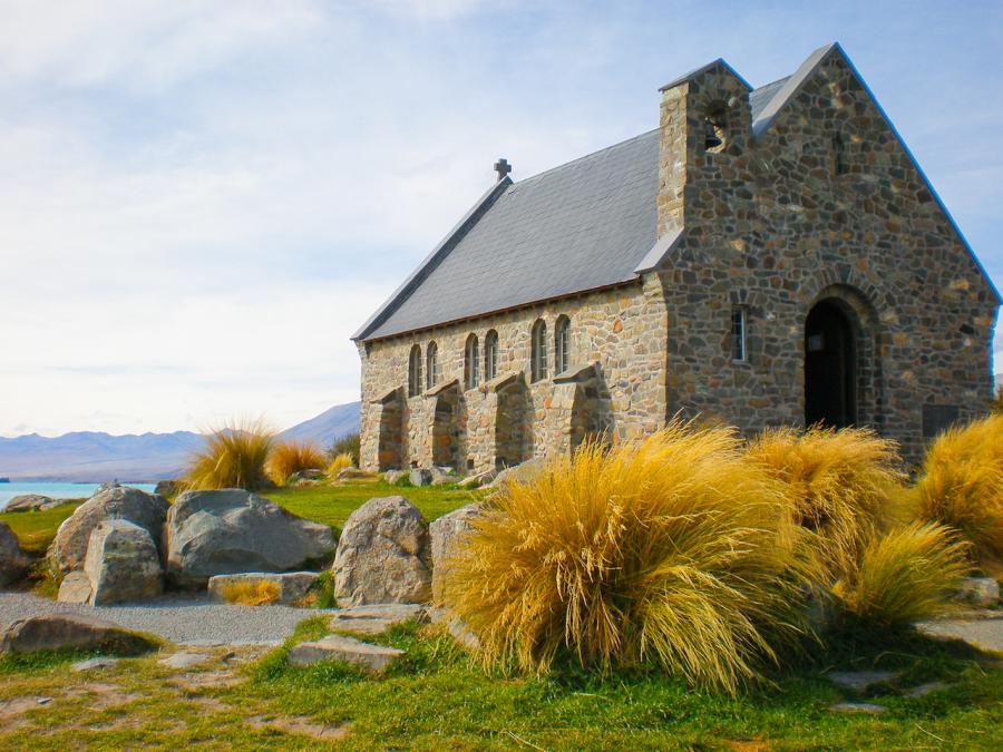 Content in a Cottage: Beautiful Stone Church in New Zealand