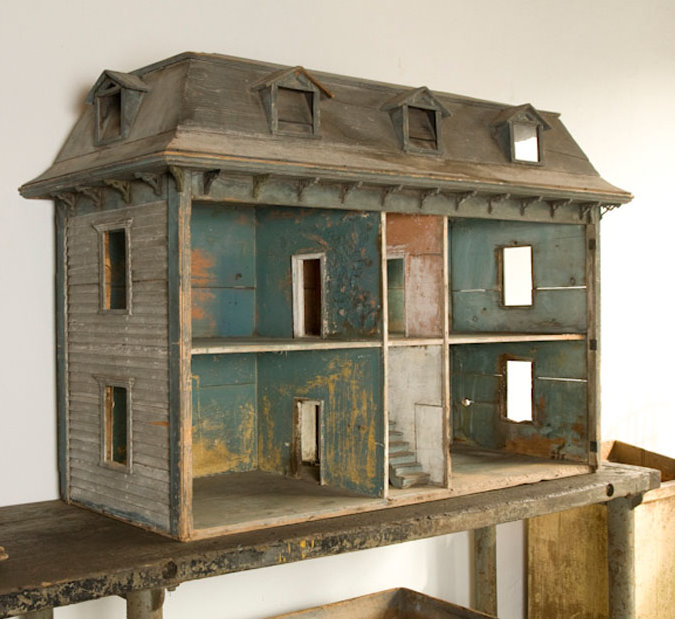 Content in a Cottage: Beautiful Early American Dollhouse