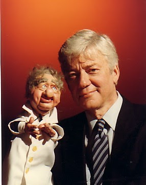 flexitoon: SANDY BECKER'S PUPPETS