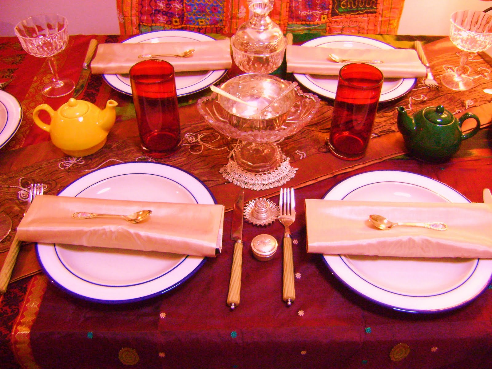 RAINBOW - The Colours of India: Silver and Silk...An Indian Tablescape ...