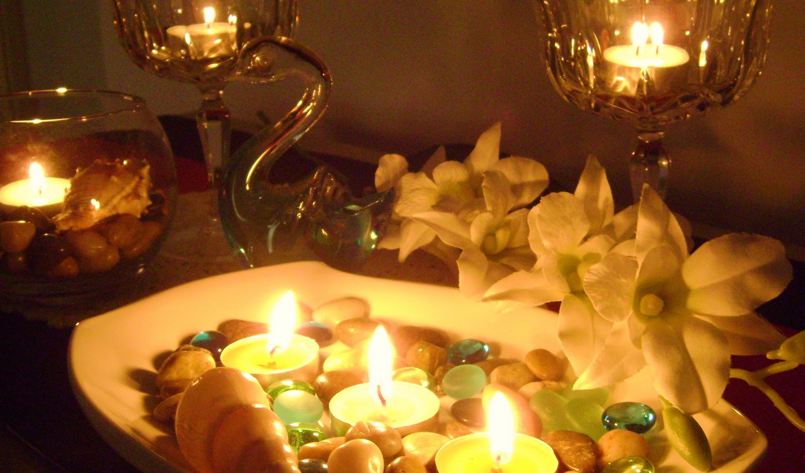 RAINBOW - The Colours of India: A Beach Themed Table Top....Happy Diwali :)