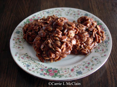 Beside the Kitchen Stove: Missouri Cookies