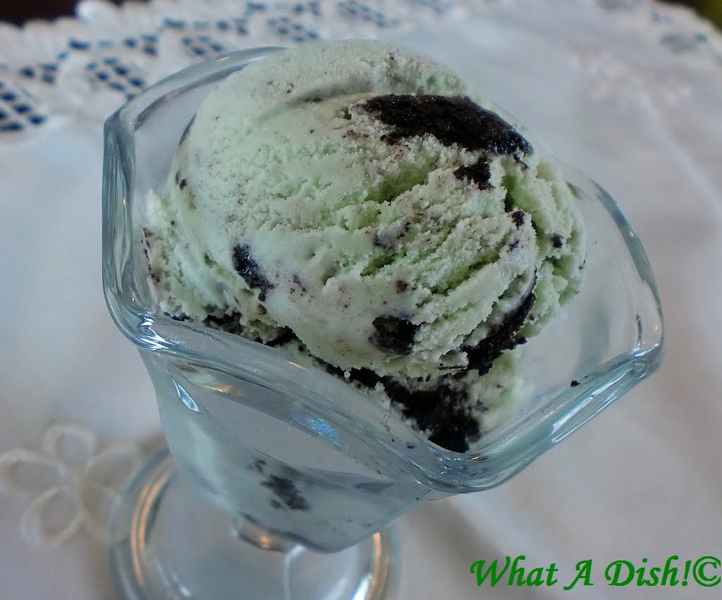 What A Dish!: Mint Oreo Ice Cream