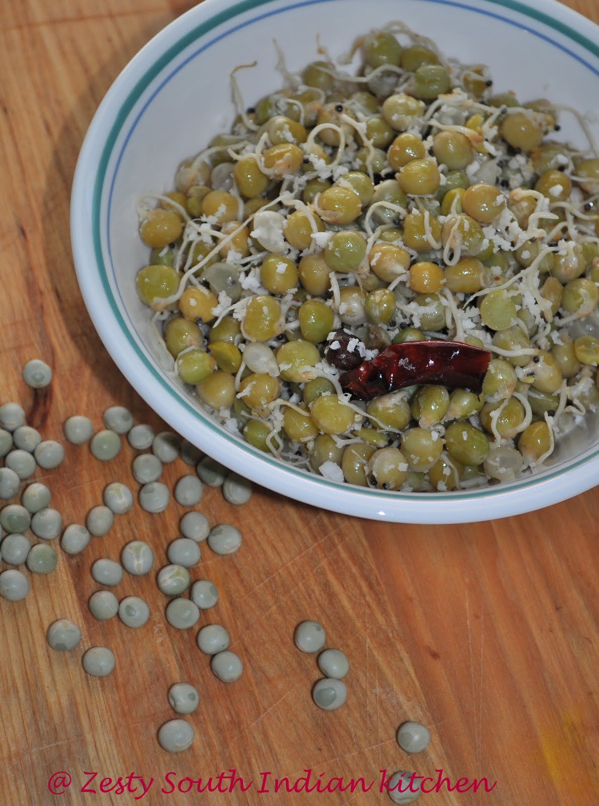 Mullapicha pattani Sundal/ Sprouted green peas stir fry - Zesty South ...