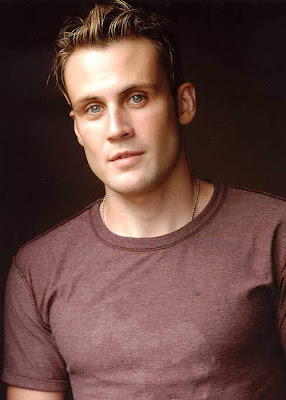 Favorite Hunks & Other Things: Happy Birthday today October 19th