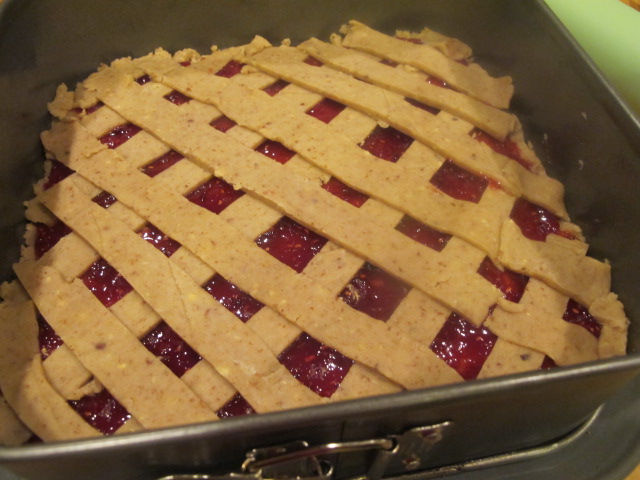 My Mother's Apron Strings: Linzer Bars