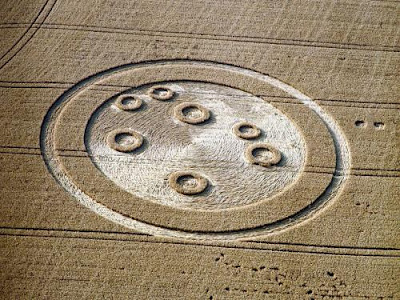 World Most Amazing Places: Crop Circles
