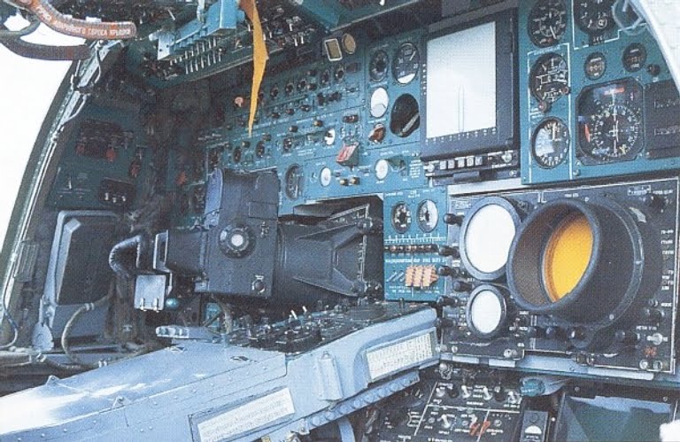 WEAPONS TECHNOLOGY: Tupolev Tu-22M3 Backfire C Bomber - Missile Carrier ...