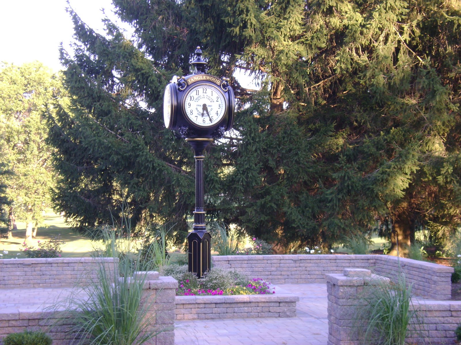 Verdin Post Clocks Mid-Atlantic: Tanglewood's Memorial Clock