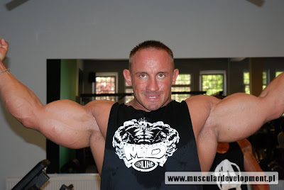 Muscle Lover: Polish bodybuilder Radek Slodkiewicz