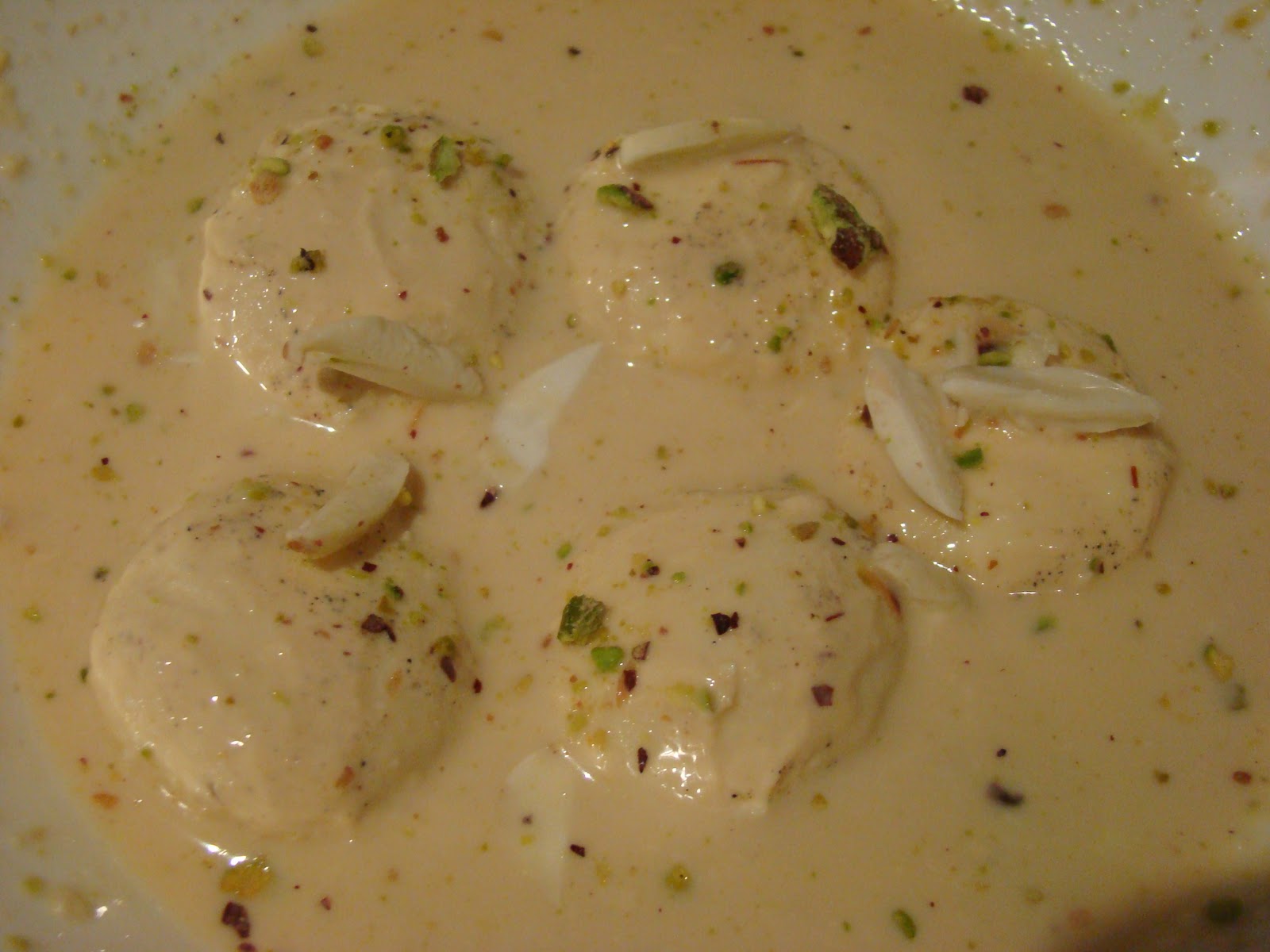 palate corner: reposting : rasmalai for monthy mingle potluck party ;)