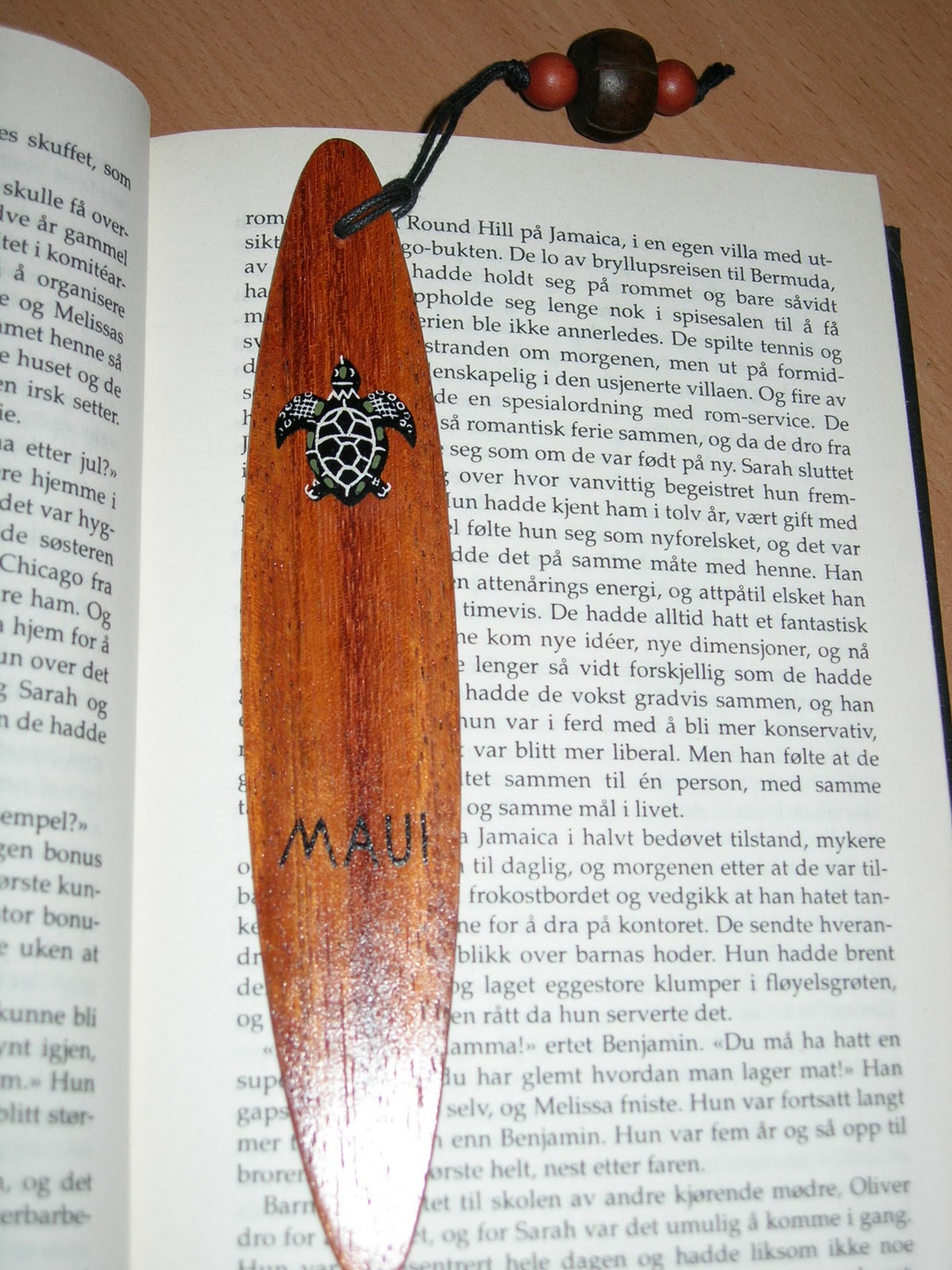 Bookmarks collection from around the world: SURFBOARD