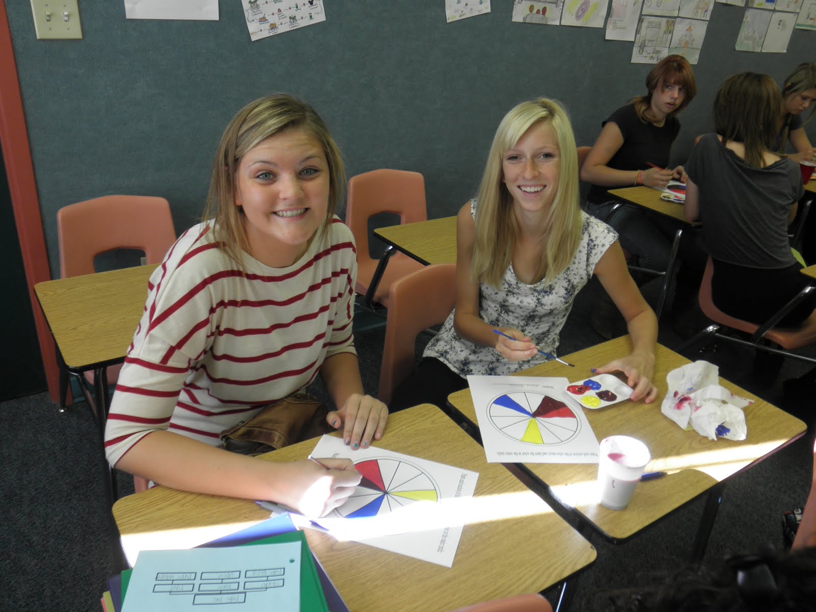 Mrs. Fielding's FACS Classes: ~THE COLOR WHEEL~