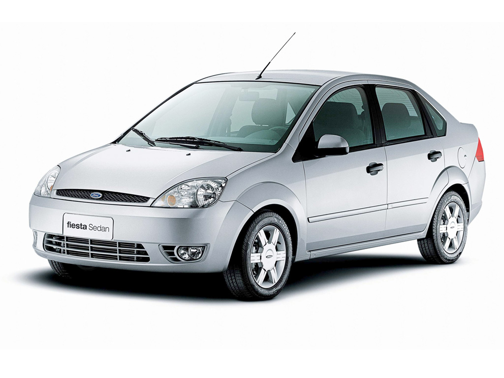 Cars Sport: Ford Fiesta Sedan 2005
