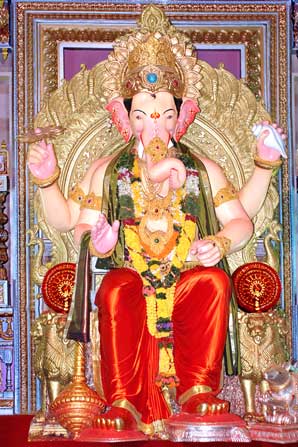 Kutti Ramesh: Lalbaugcha Raja From 1934 - 2007