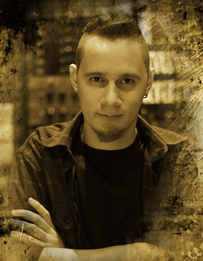 À Frente da Batalha: Entrevista com Danilo Lopes, Vocalista e Baterista ...