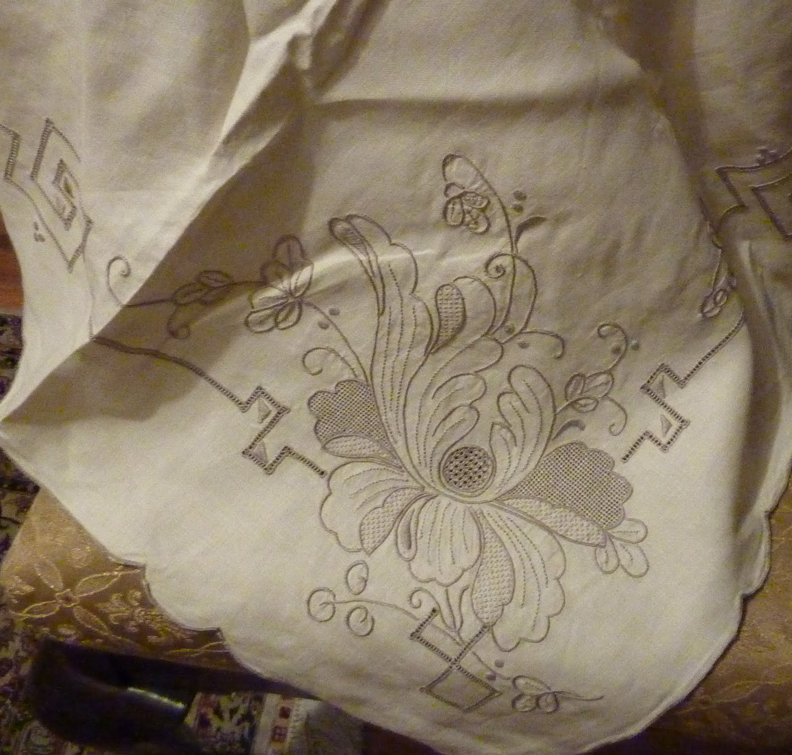 Madeira Linen Collector