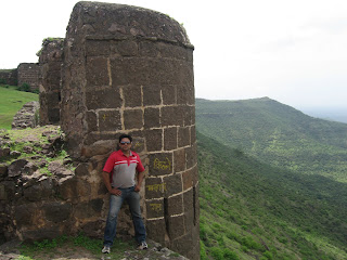 Trekking and adventure: Malhar Gadh