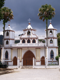 parroquia de San Miguel Arcangel, Pochuta: Parroquia de San Miguel ...