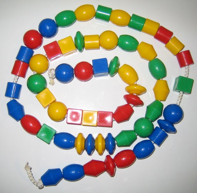 Kralen rijgen (image)