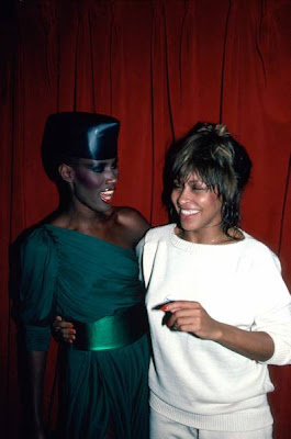 APPLEJACKS: Grace Jones: The Image