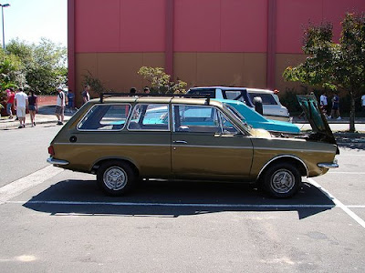 Planeta Automotivo: Fotos de Ford Belina I