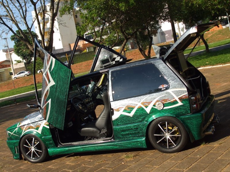 Planeta Automotivo: Fotos do fantástico Fiat Uno Tunado