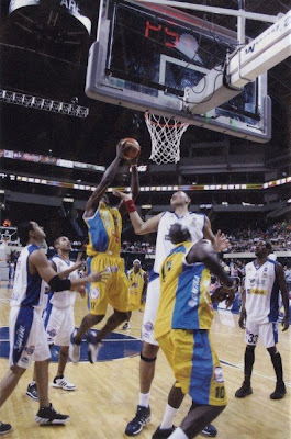 Oh what a job this is...: Overseas gems! 7'9'' Sun Ming Ming (tallest ...