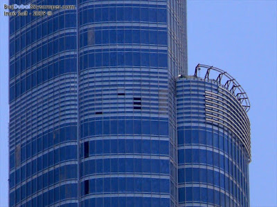 Burj Khalifa aka Burj Dubai photos by Imre Solt: Burj Dubai cladding ...