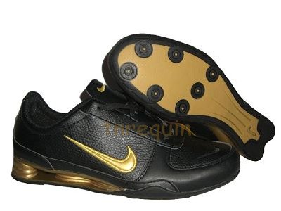 nike chaussures: Nike R3 Foot Chaussures en Noir et Golden