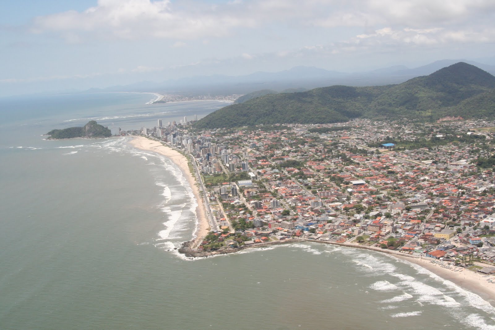 O Casarão Pousada & Restaurante: Foto aérea da cidade