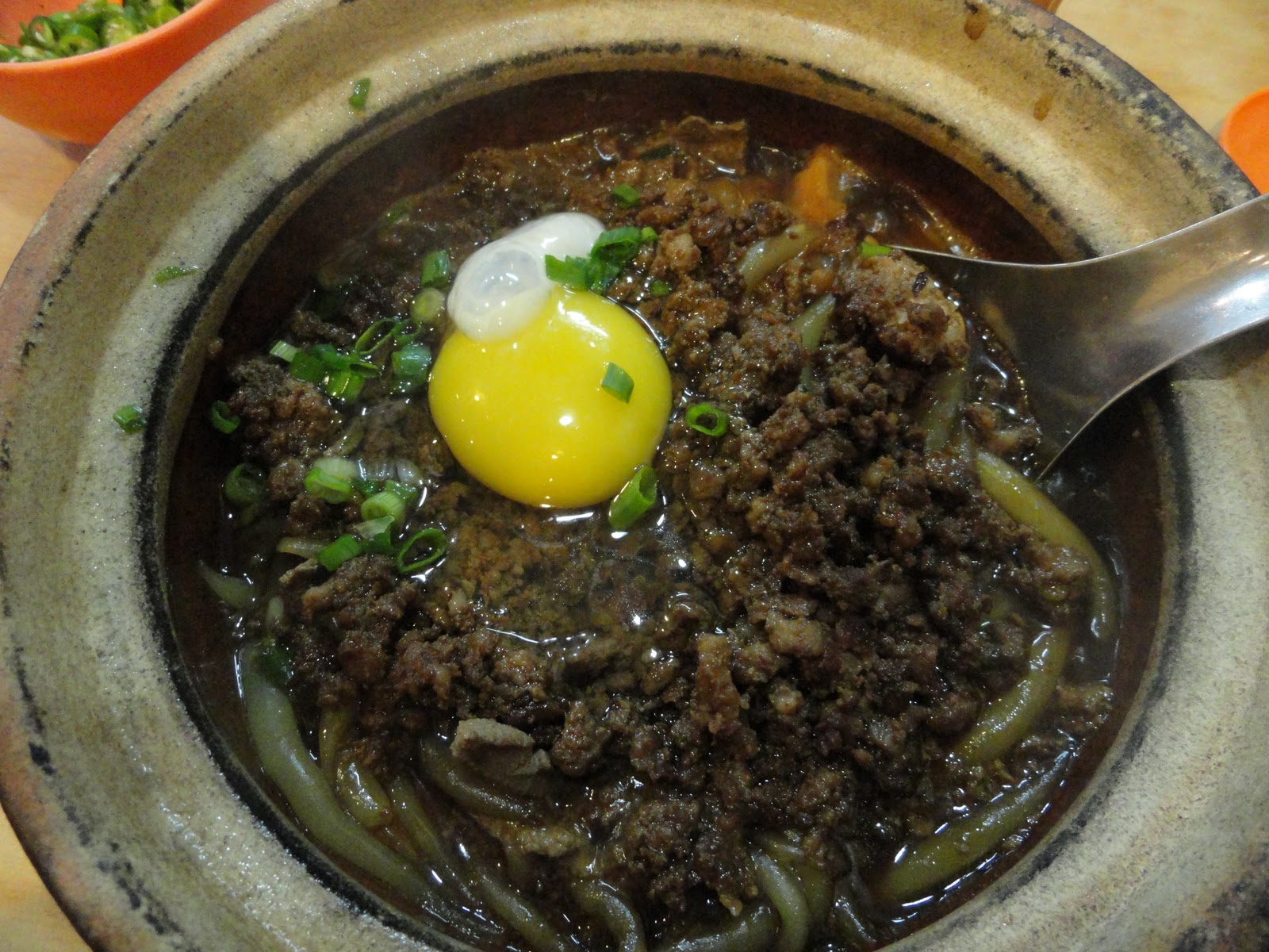 My Chillout Lounge: China Town Seng Kee - Claypot Lou Shu Fan