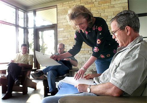 JUNE 2012 - "CHAGRINNING !" - WITH G. DUBYA