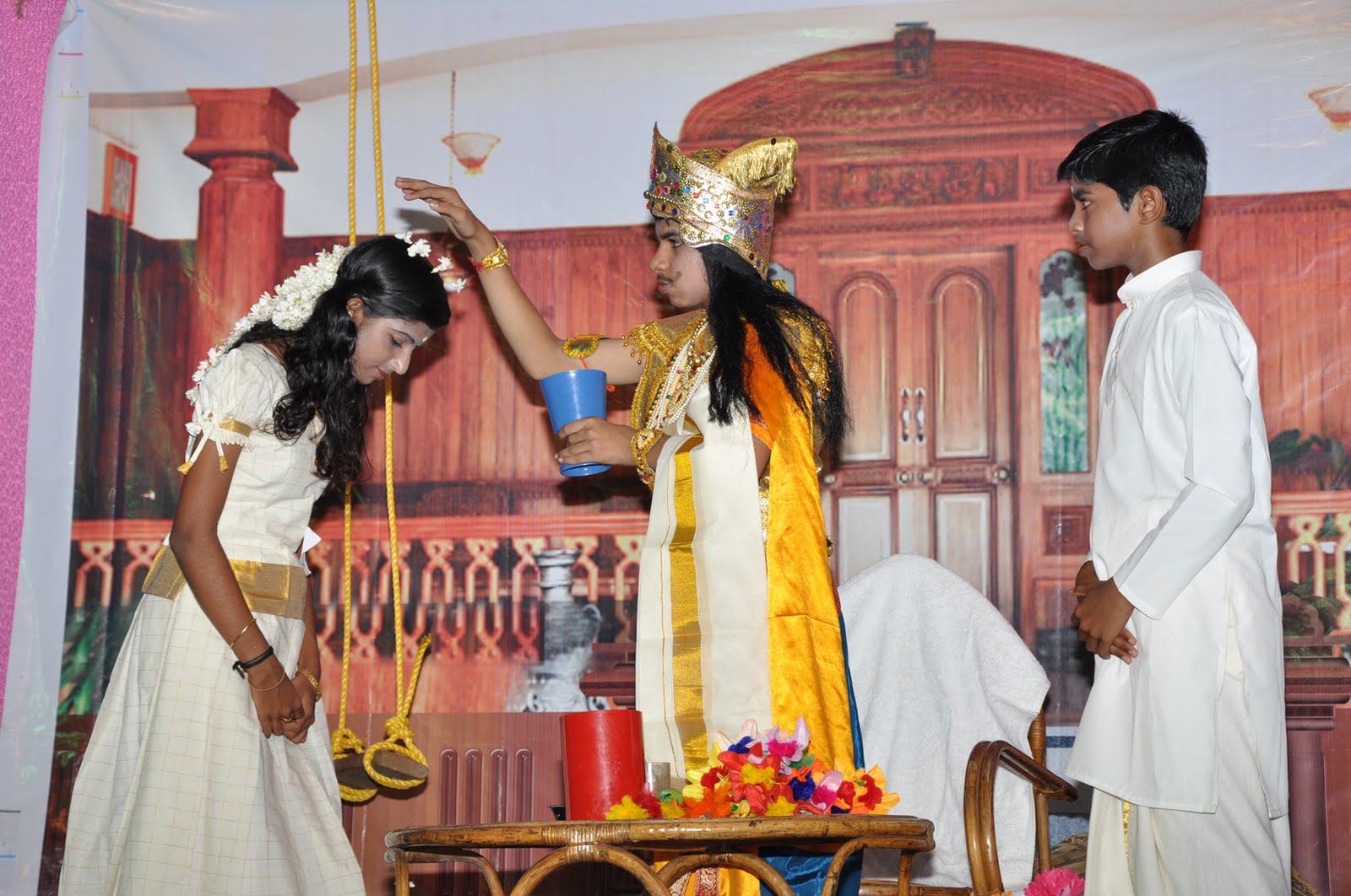 Weekly Newsletter from Magic Academy, India: Bags full of magic tricks ...