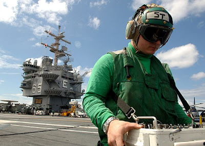 Milcom Monitoring Post: Big E Arrives in 6th Fleet AOR