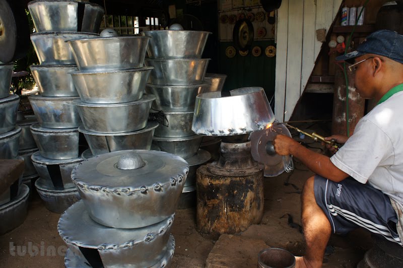What did you see today?: Kudat - Sumangkap Gong Making