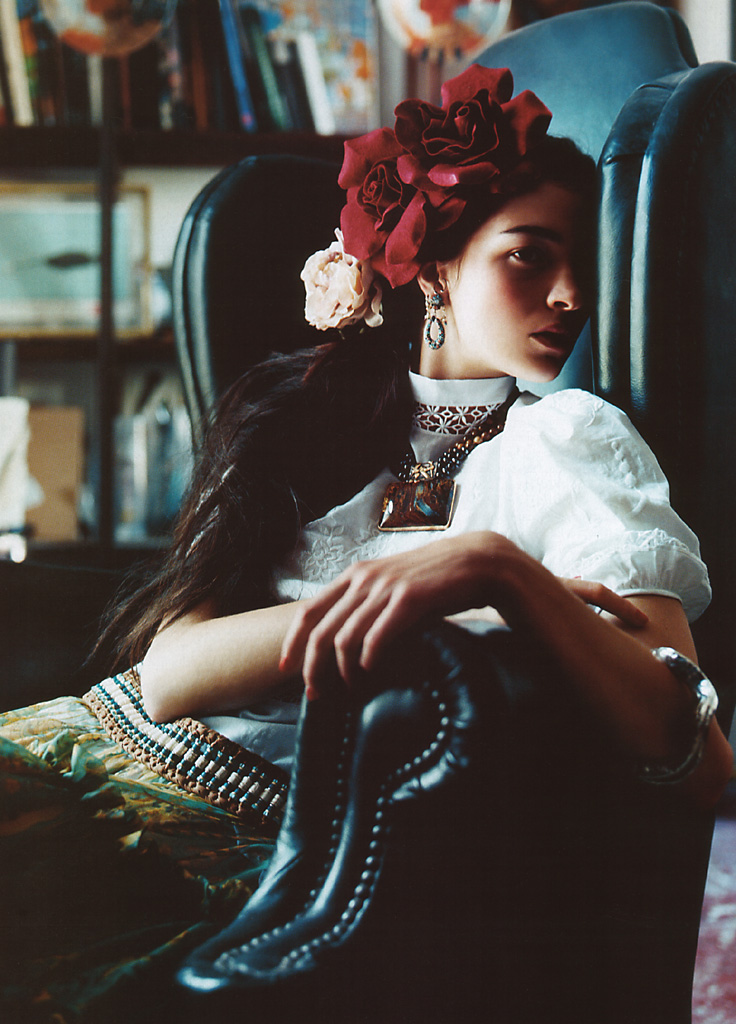 Fashion Studio Magazine: FASHION ICON - FRIDA KAHLO