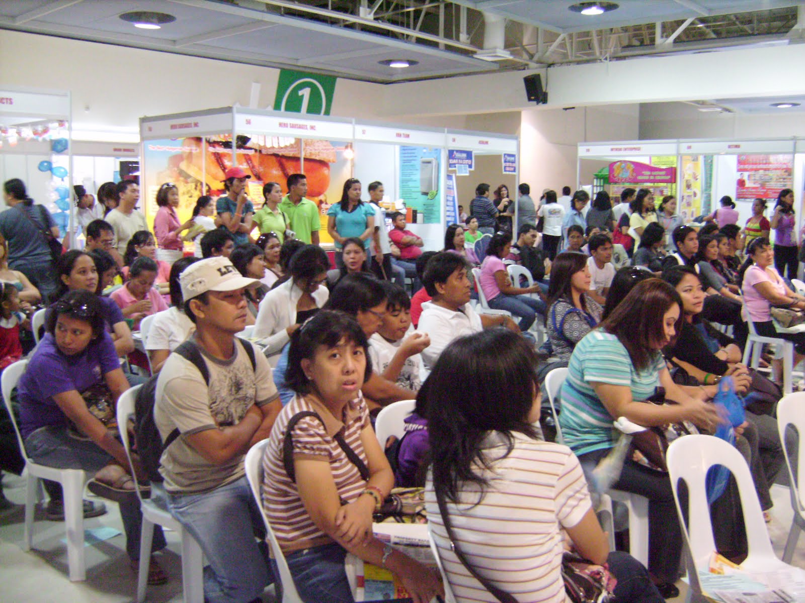 RandomThotsInMyHead: FIRST BUY & SELL NEGOSYO FAIR! Presented by DZXL ...