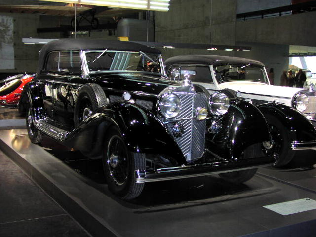 WORLD WAR II: Mercedes-Benz 770