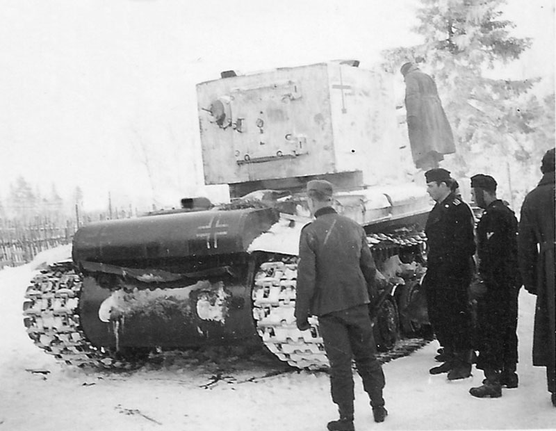 World War 2: KV-2 pictures revisited