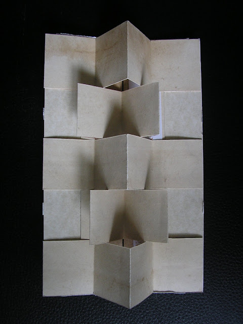 Mails arts reçus : lettres en vrac: pli, pliage