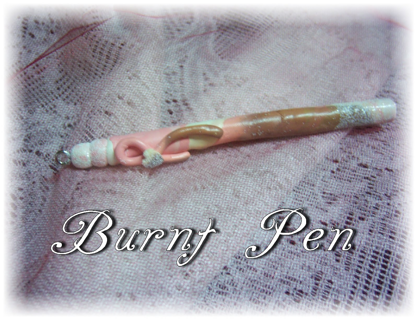 Dee Dee's Craft Spot: Covered Pens.