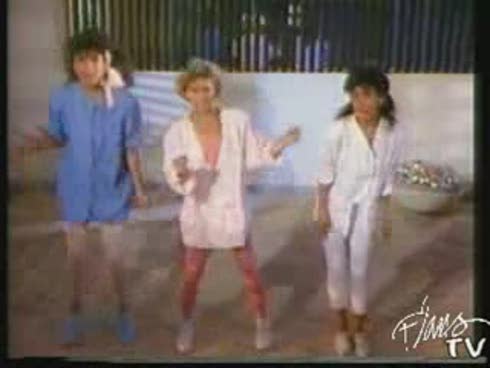 Comedia en Mexico: Flans: Bazar