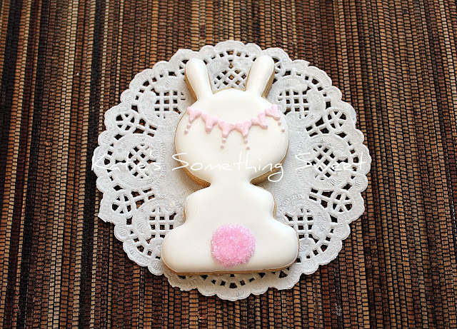 {Katie's Something Sweet}: Pink Lace Heart and Rabbit Cookies