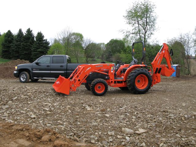 Kim Family Compound: My tractor showed up!!!