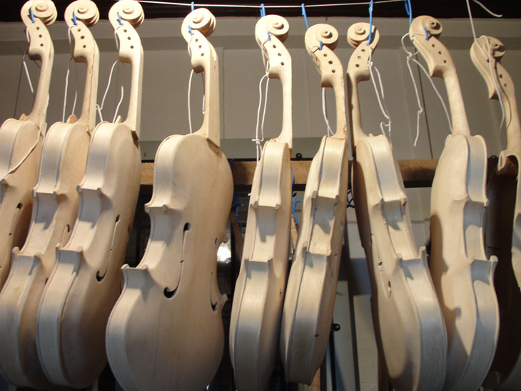 Orquestra Rabecônica do Brasil: Construindo instrumentos