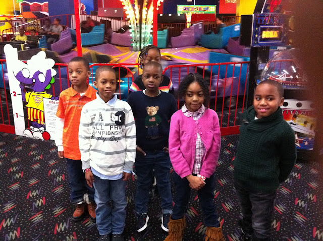 Mookie's World: MADD FUN WITH C.J. AND THE CREW