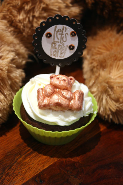 The Cupcake Economy: Teddy Bears Picnic Cupcake Party