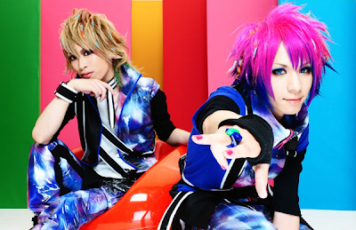 London Wallpaper: Spiv States new Maxi-Single and Oneman live